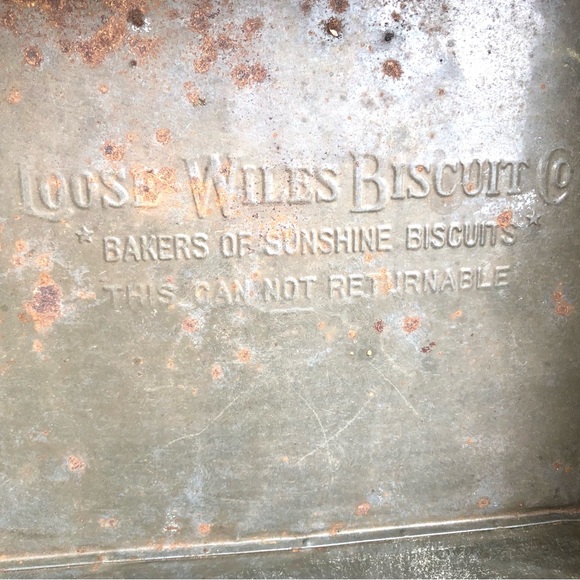 Loose Wiles Biscuit Co | Accents | 744 Rusty Crusty Loose Wiles Biscuit ...